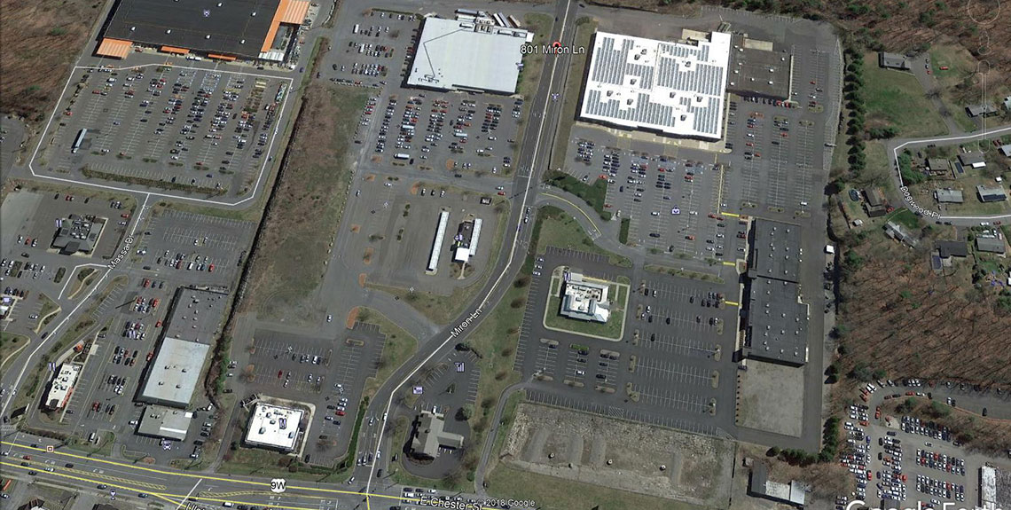 Shoprite Square – ShopRite Supermarket anchored center, Kingston, New York